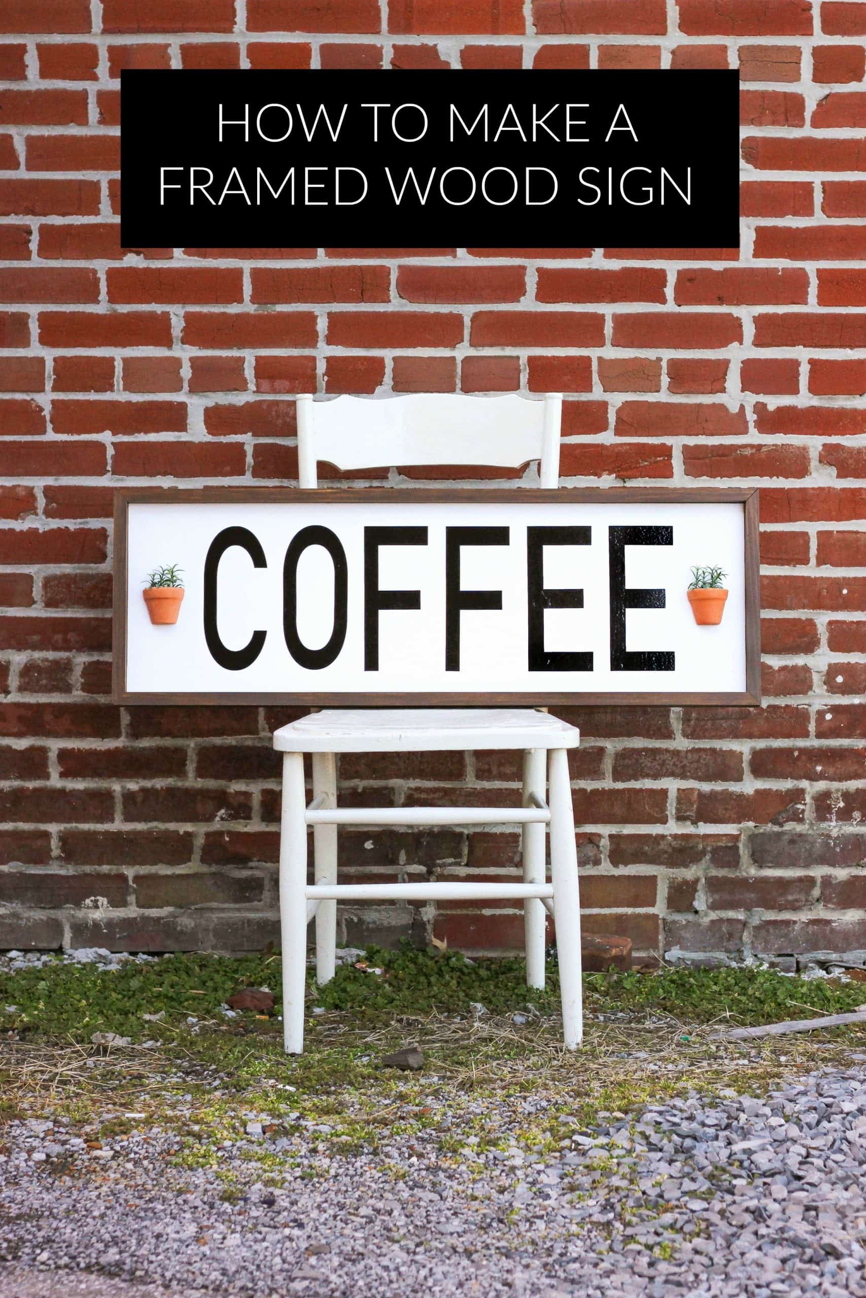HOW TO MAKE A FRAMED WOOD SIGN by TheCasualCraftlete.com